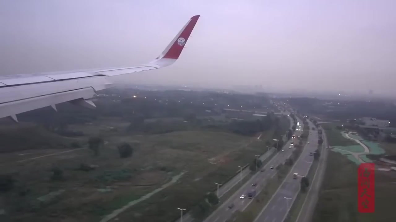 【ATC录音】中国机长 川航8633地空通话补完版