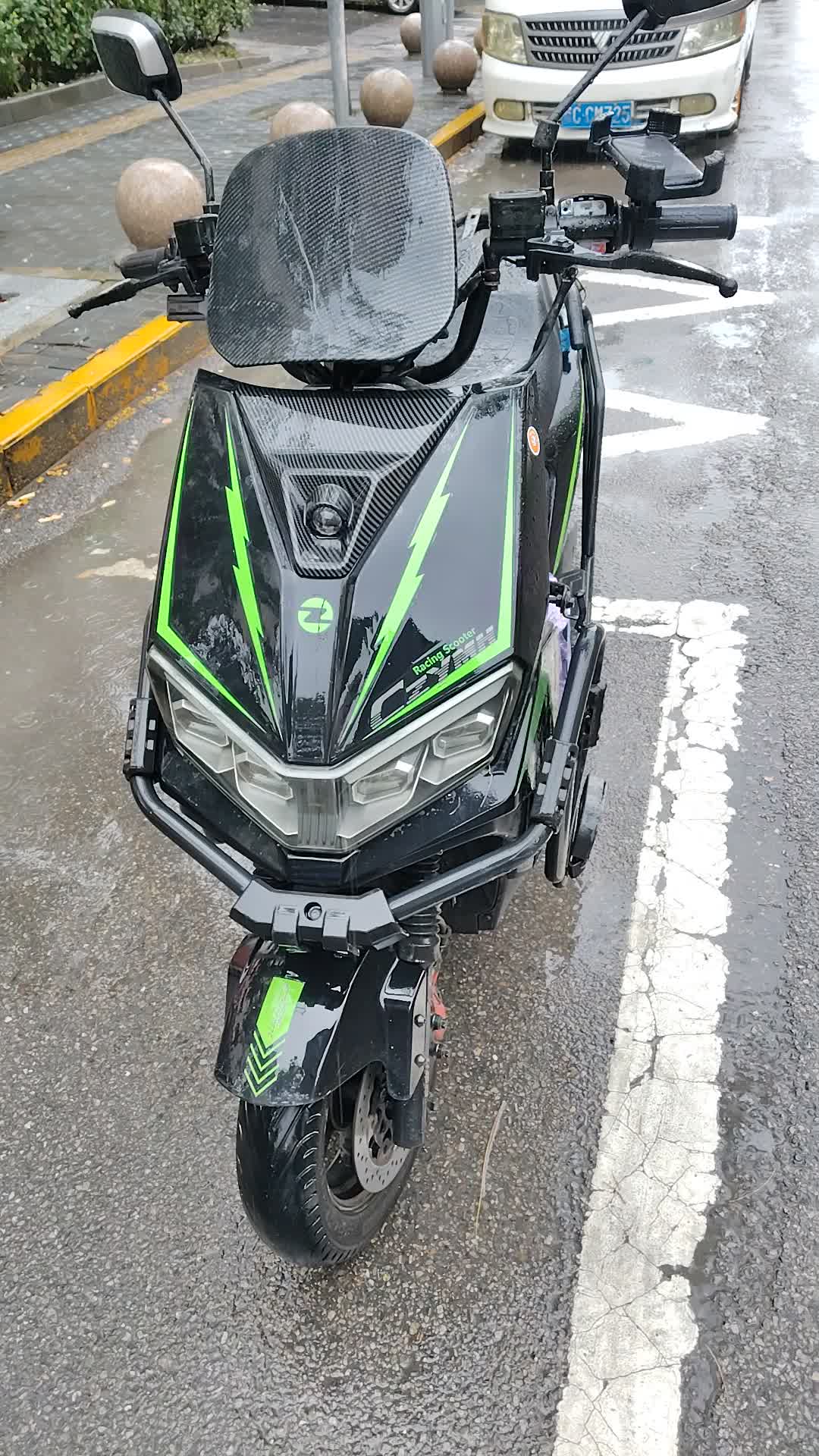 #二手电动车#北京#外卖车架#外卖小哥#同城 在北京小帅哥送外卖的...