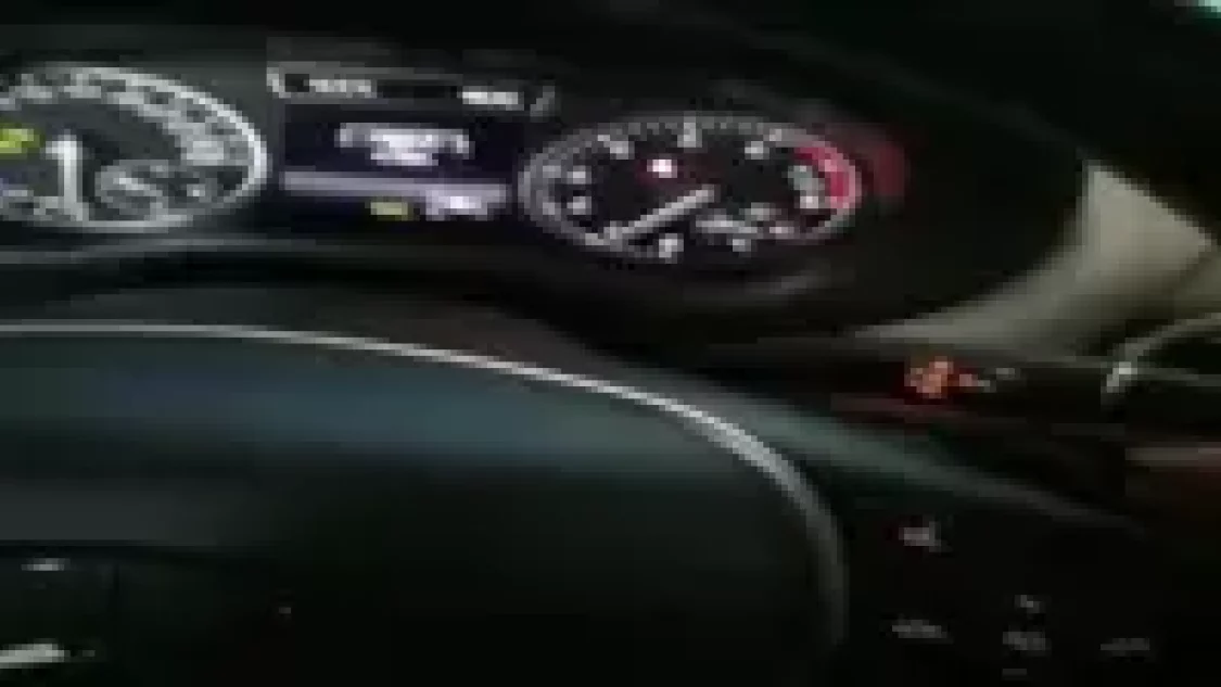 来进来教你如何使用奔驰的怀档