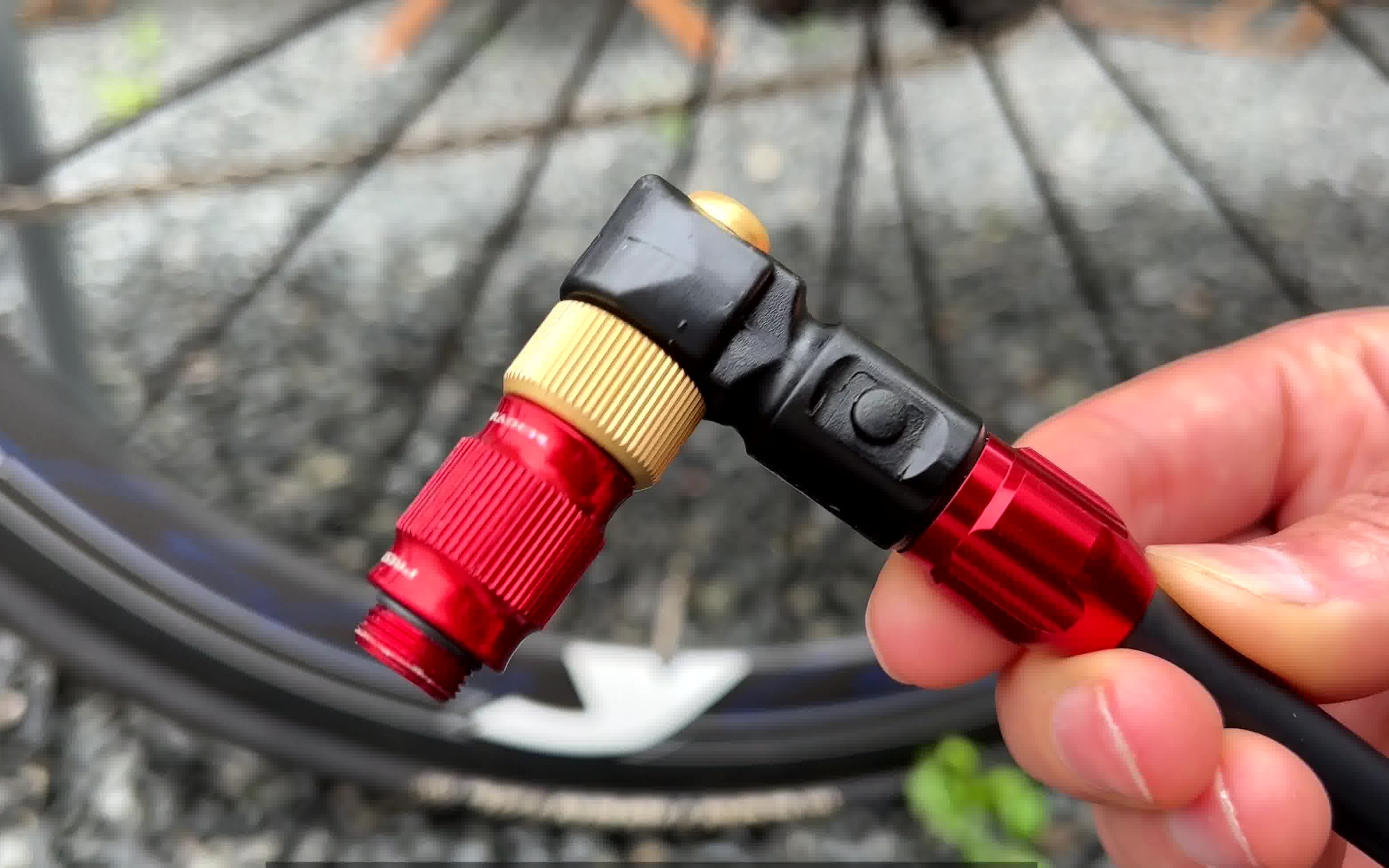 【使用教程】LEZYNE落地式打气筒SPORT FLOOR DRIVE