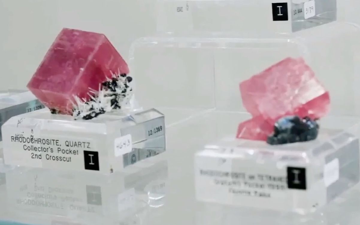 【科学嬉游记】如何识别矿物——漂亮的收藏品