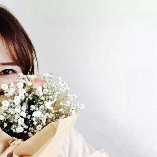 是福萝贝呀 