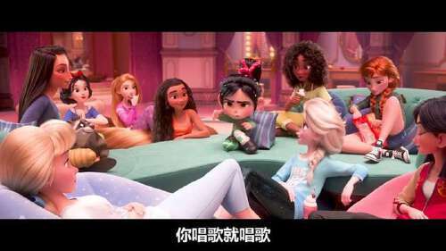 萌妹闯入迪士尼梦幻世界,与公主们惊喜茶会狂欢!童话成真瞬间