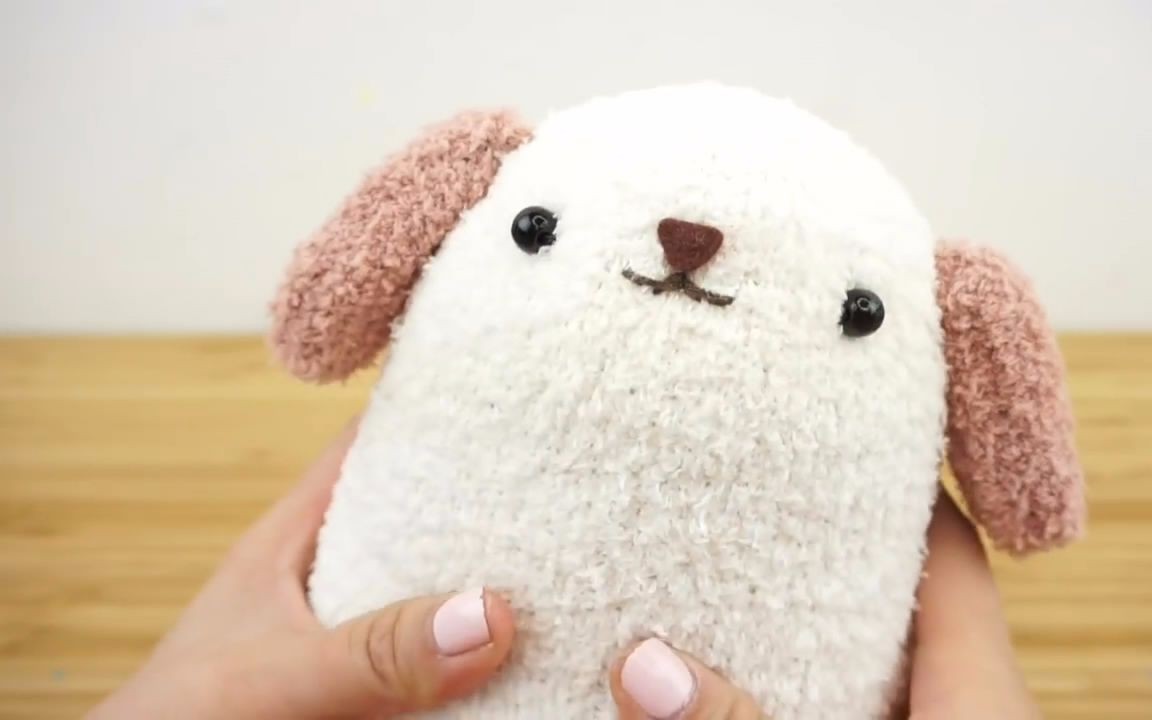 创意手工DIY,教你用袜子制作“狗狗布偶”的方法,非常可爱