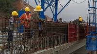 防撞护栏安全作业台车 厚荣路桥