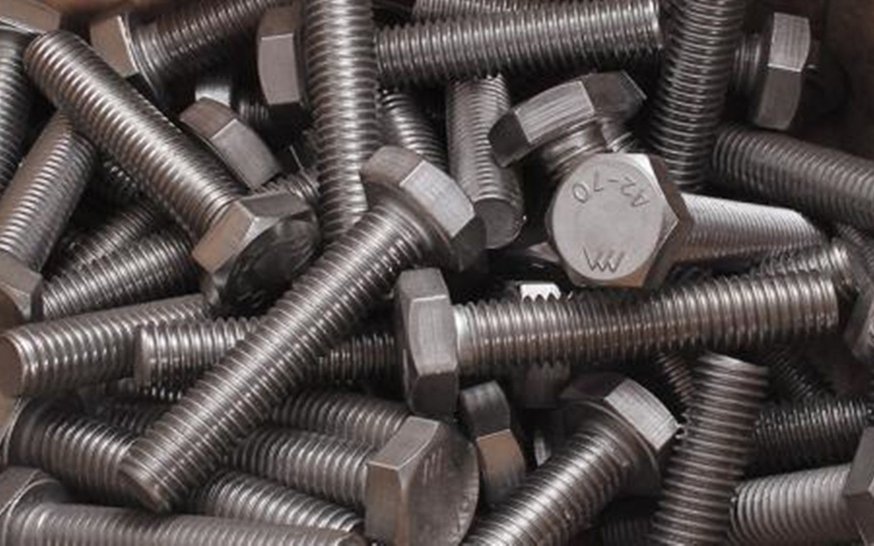 你知道螺栓强度校核需要考虑预紧力吗?