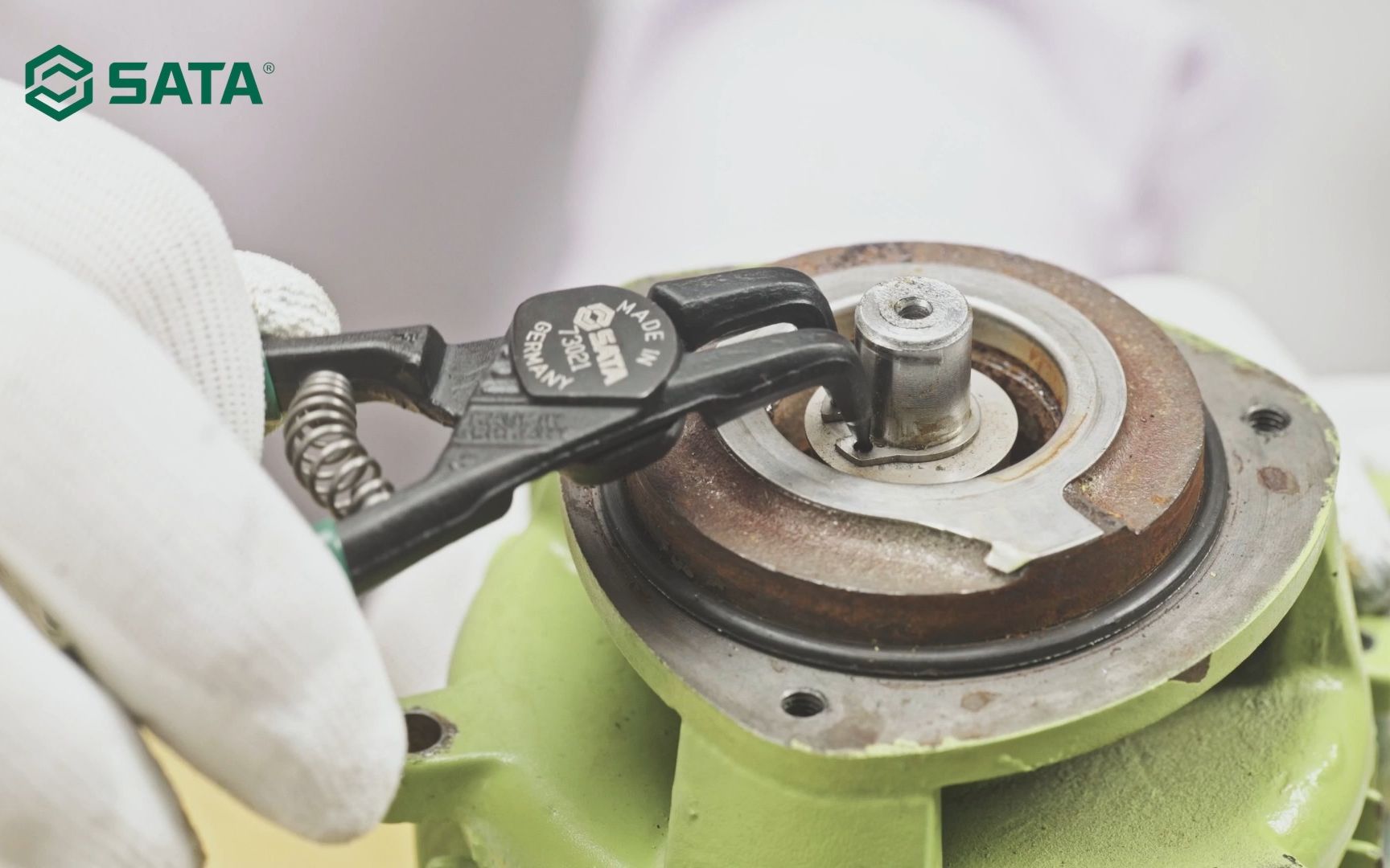 SATA世达G系列德式穴用曲口卡簧钳