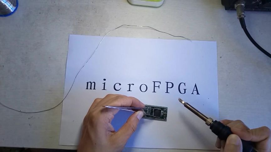 只用烙铁加镊子,看我怎么手工焊接100脚FPGA芯片
