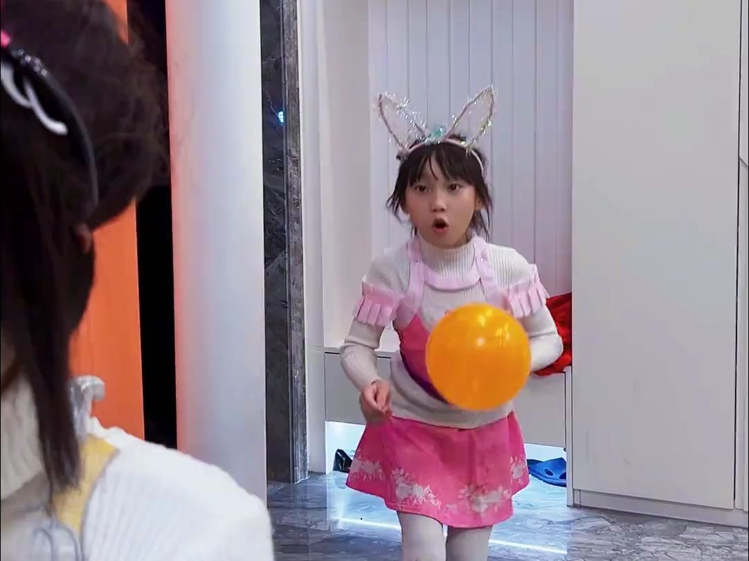 唐舞桐气球吓人?