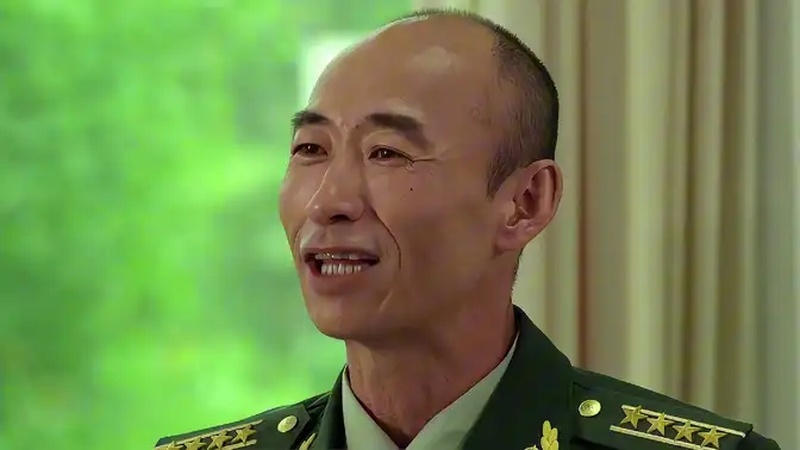 上级领导居然让下属去执行相亲的命令,而他却故意把女方气走