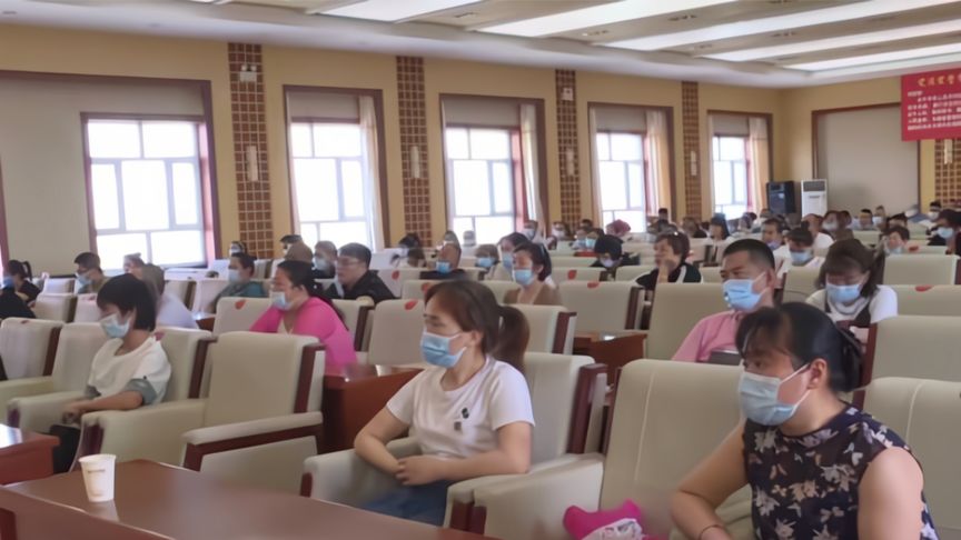 师市市场监督综合行政执法支队举办业务知识培训班