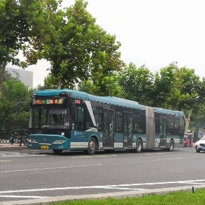 LCK6121HEV-5104 