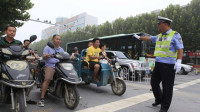 这三种电动车必须要有驾驶证、车牌、保险,不然上路就是个问题!