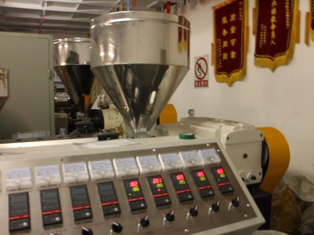 吸管挤出机模头 挤出塑料模具 塑胶模具厂