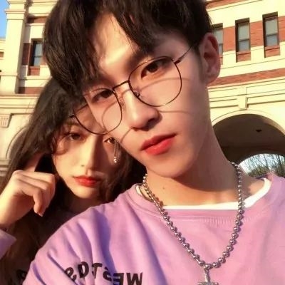 南拥夏栀呀- 