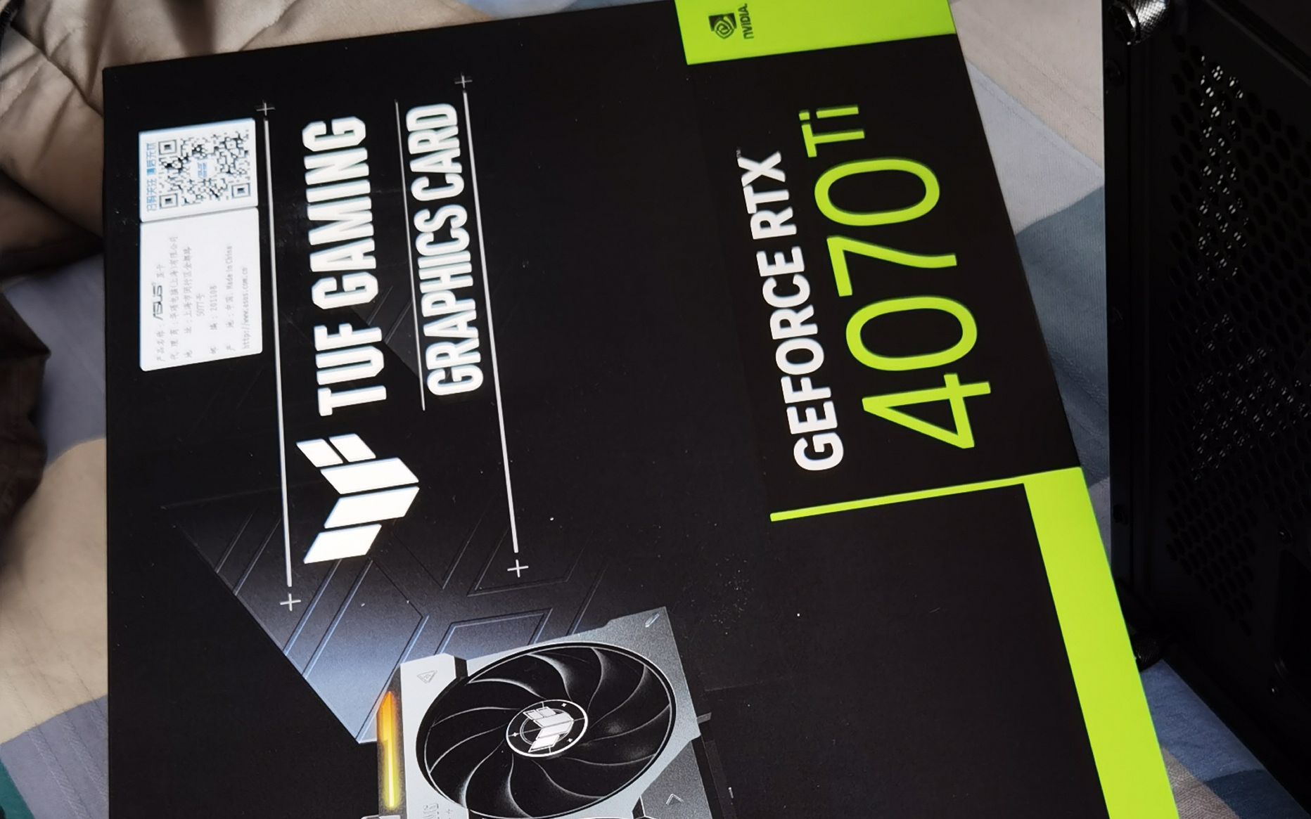 同学从装机猿买的新电脑