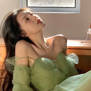 卖秦升的小火柴 