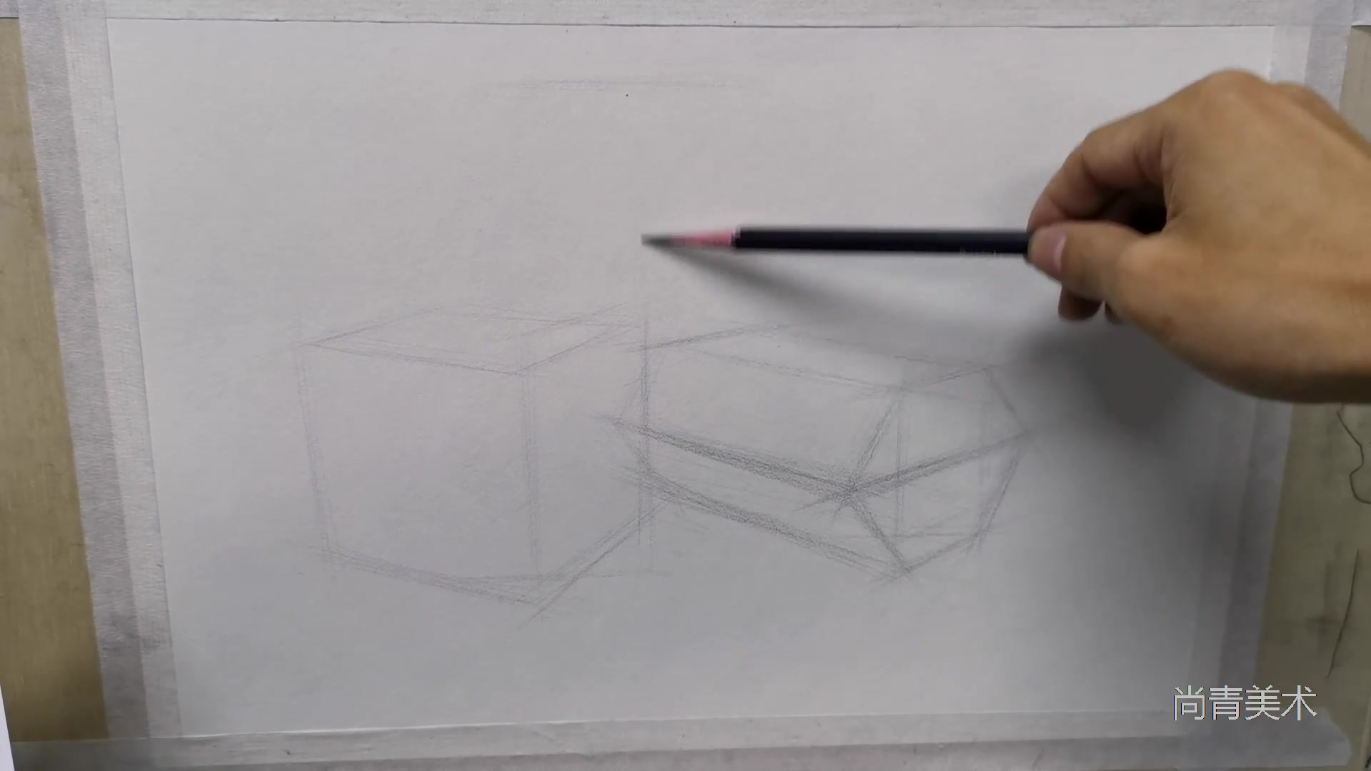 正方体多面体与六棱柱结构素描