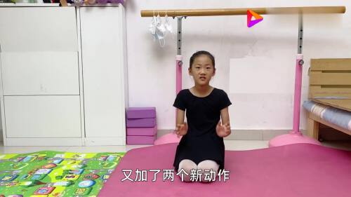 小学生还有10天舞蹈考级,又新学2个小组合,动作完全不会好着急