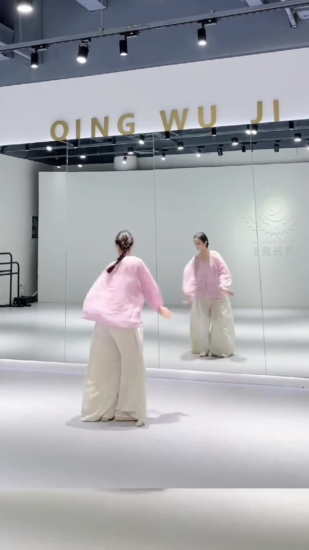 教程来啦~#花神 #古典舞 #背面慢动作分解 #舞蹈镜面分解教学 #翻跳