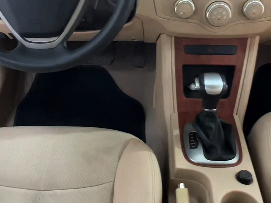 便宜自动挡小车,2014.5上汽荣威1.5L自动天窗,12.3万公里