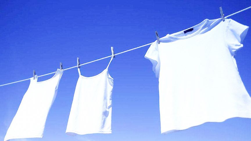 白衣服发黄怎么办?教你几个小妙招,不用漂白剂一样洁白如新