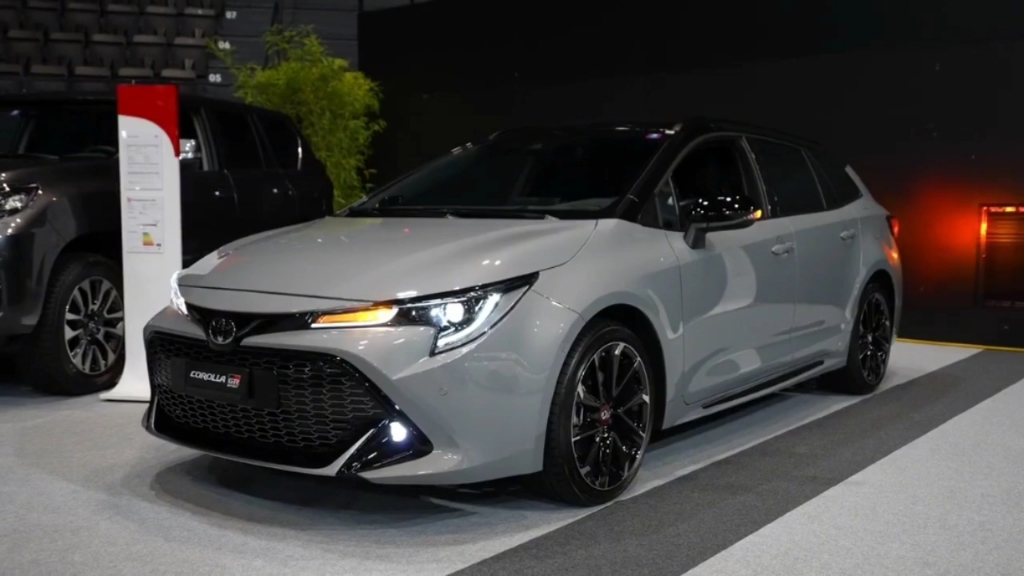 新车赏欣,实拍2023款全新丰田卡罗拉内外部高清静态展示!