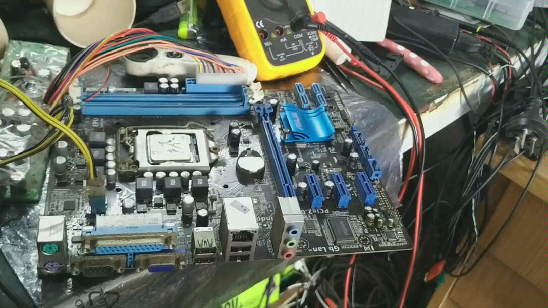 华硕h61主板故障不触发维修案例
