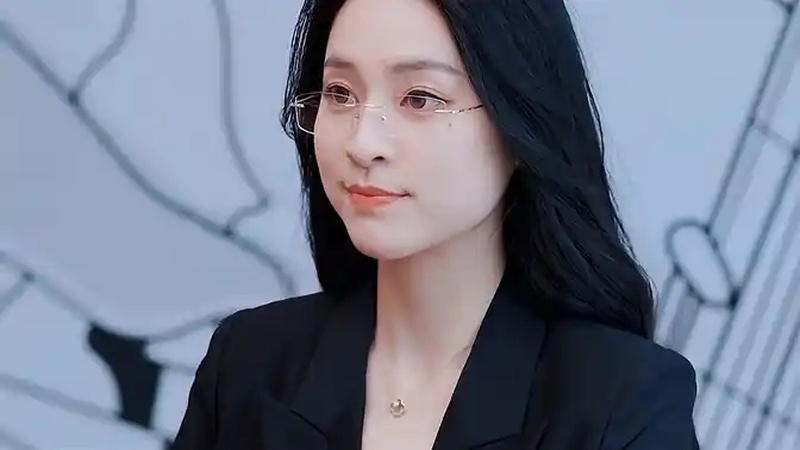 逃婚四年的总裁,刚回国就委托律师办理离婚,谁料律师竟是妻子!