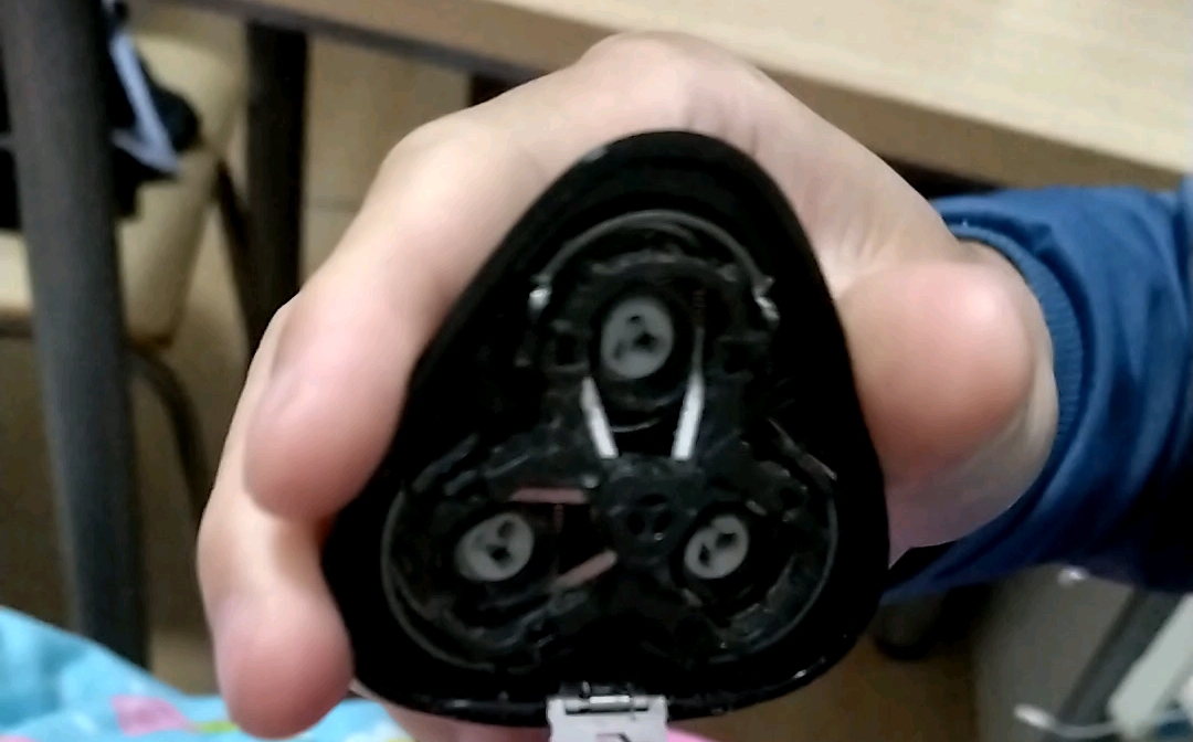 飞科剃须刀更换刀头盖