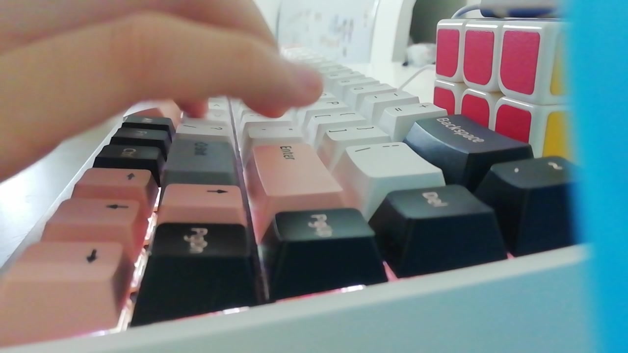 NJ68 TTC金粉轴碳纤维定位板打字音