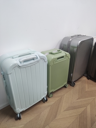 普娜米的小帮手 