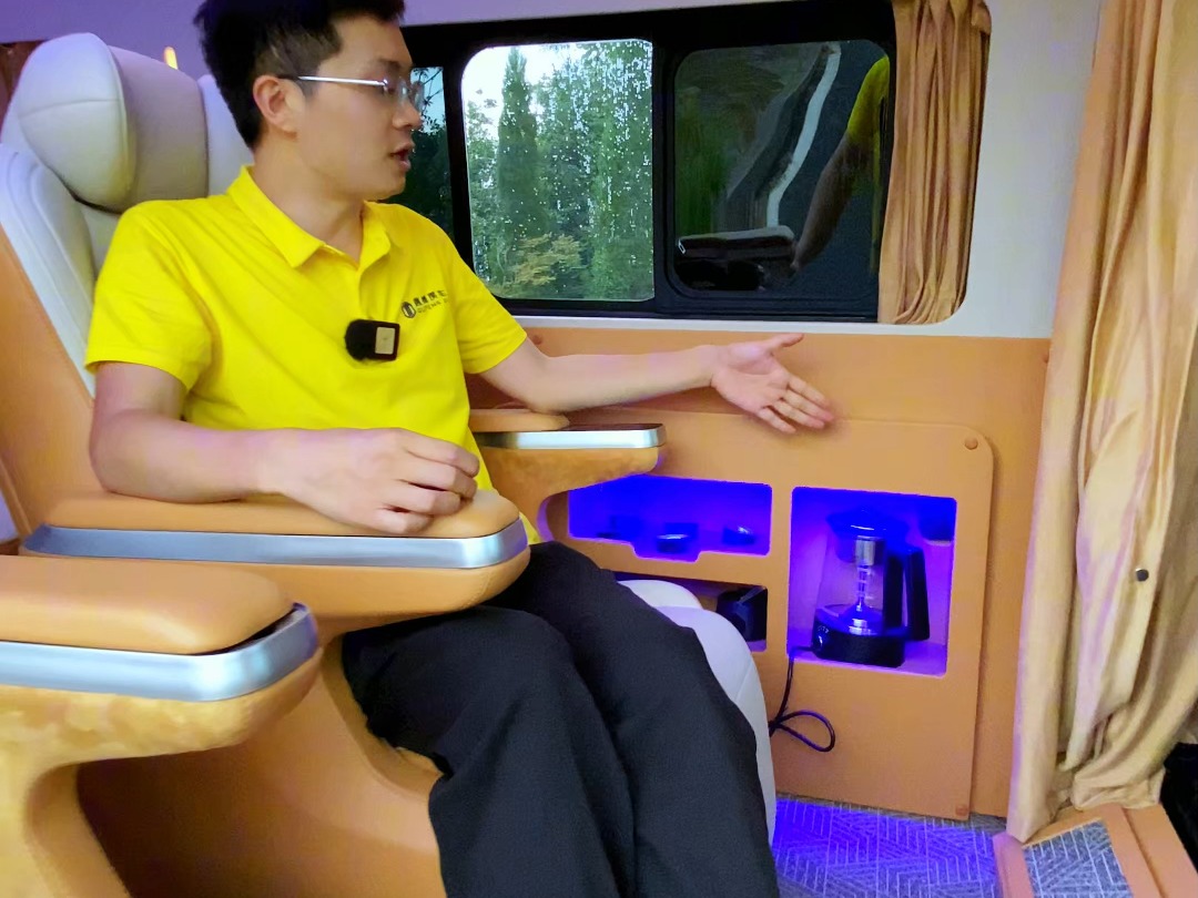 ...款后置厨卫江铃福顺商务房车,轻松自驾商务接送家庭出游首选!趣蜂B...