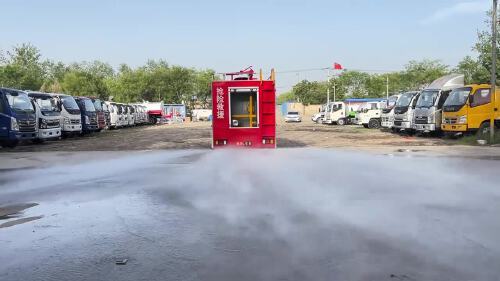 消防车秒变"洒水车"?揭秘多功能救援车的隐藏技能