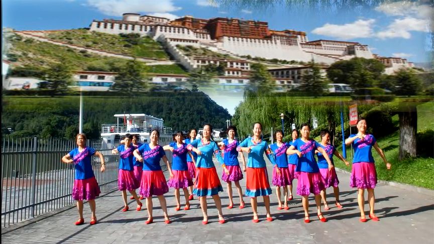 美女们精彩演绎经典藏族舞蹈《洗衣歌》热情洋溢、动感十足!