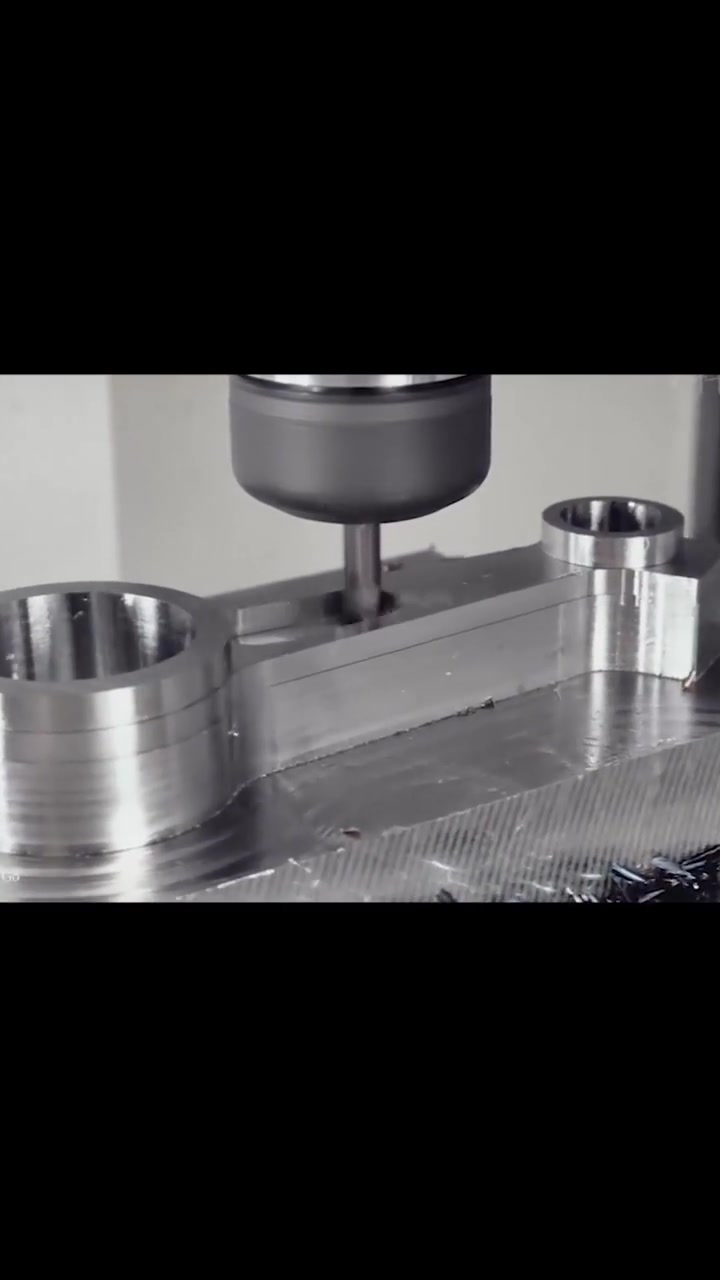 高速数控机床切割如同切白菜一般切豆腐不知道什么效果#数控刀具