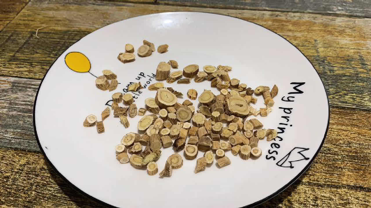 黄芪的正确吃法,作用太厉害了,解决很多男人女人的烦恼,实用