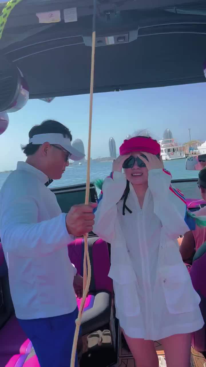 炸雷呀咋嘞,撒思鼻雷先热下身,准备冲浪