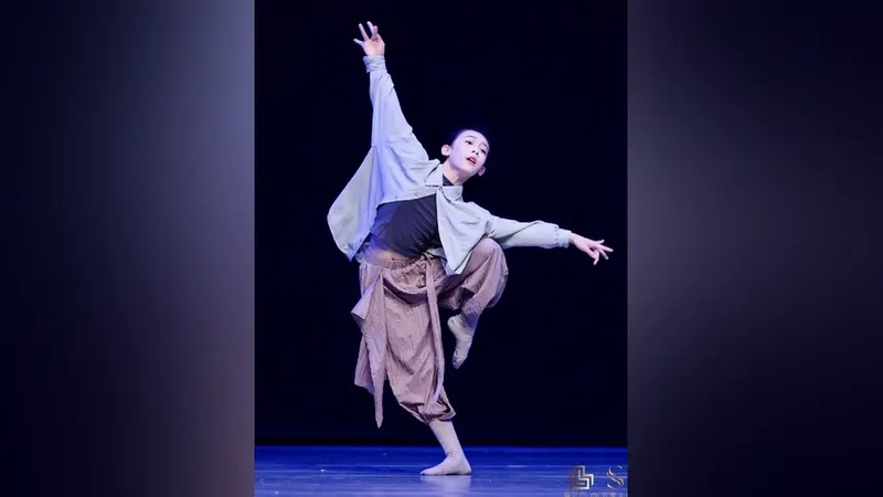 少儿现代独舞作品片段《心声》