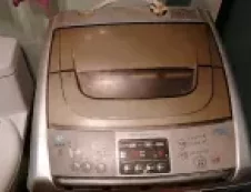 洗衣机脱水声音特别响怎么回事?内筒晃动很厉害?只需换一个件就好