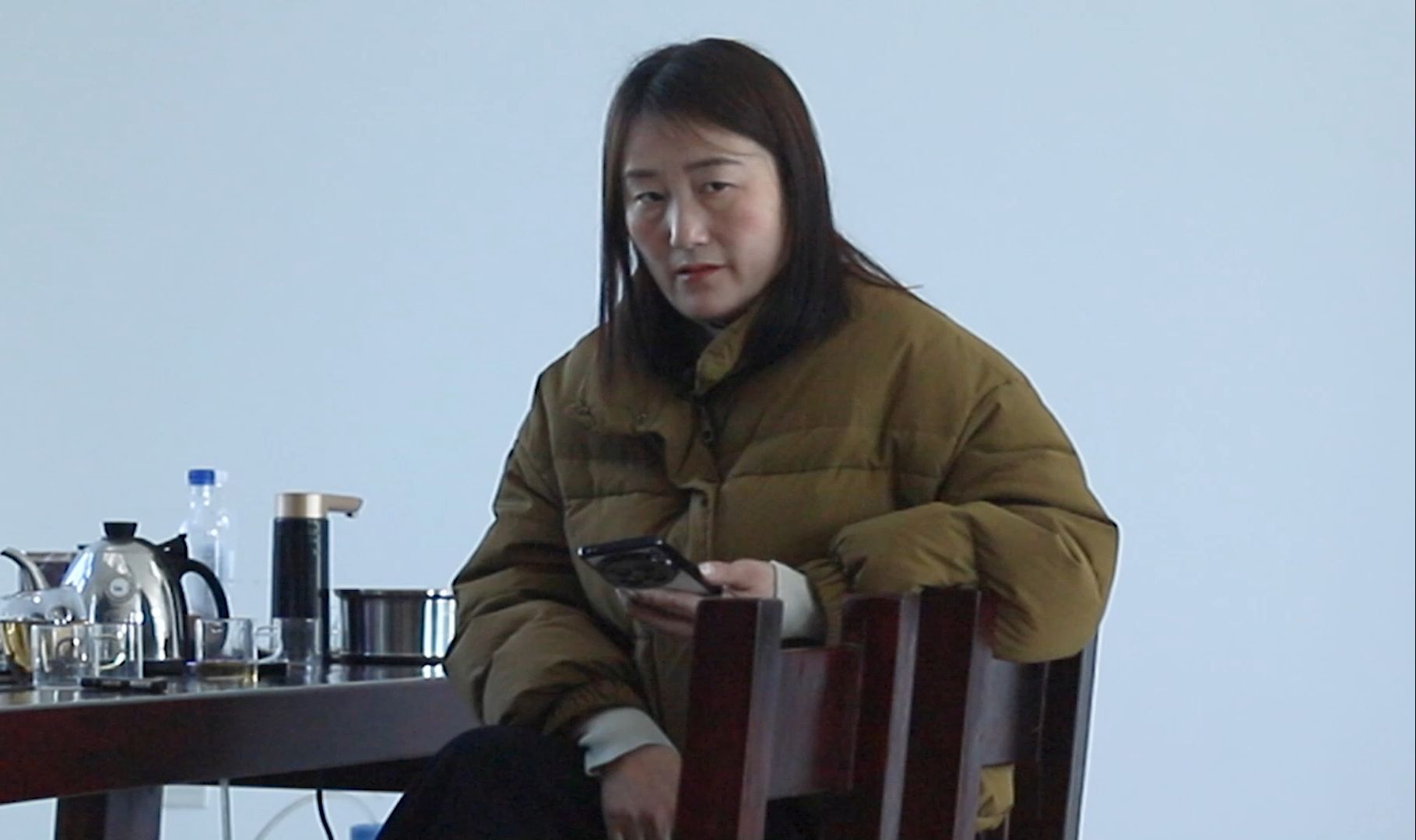 把收养30个残疾人全部放到我工厂挣钱,才发现:根本不划算!