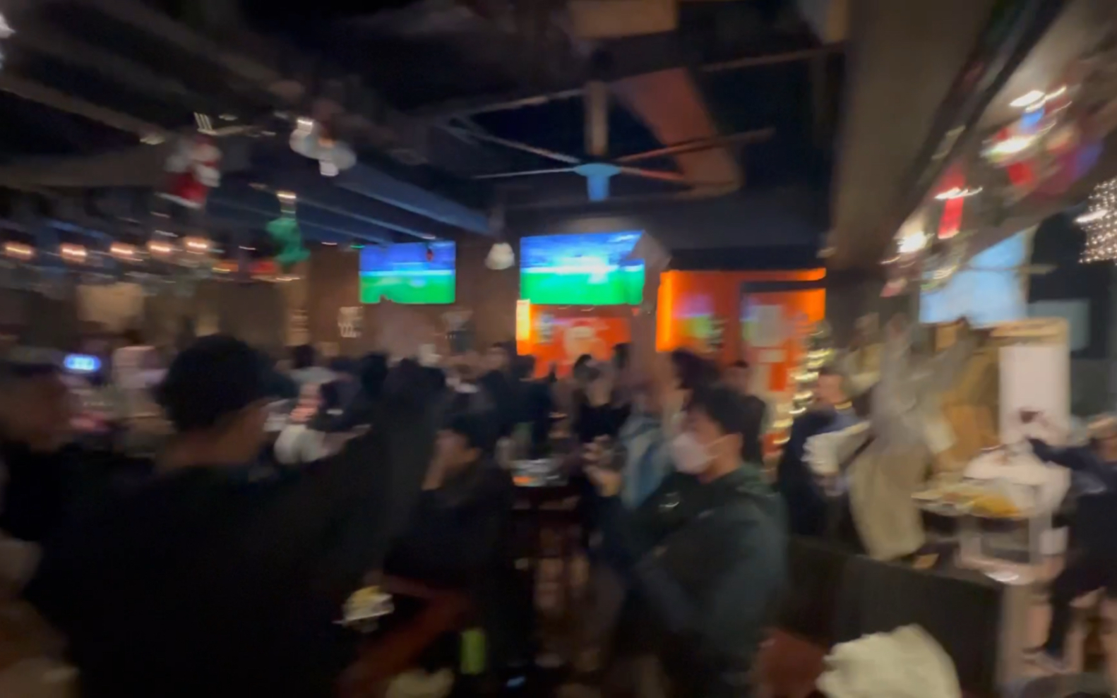 2022卡塔尔世界杯总决赛最后三粒点球【现场气氛】