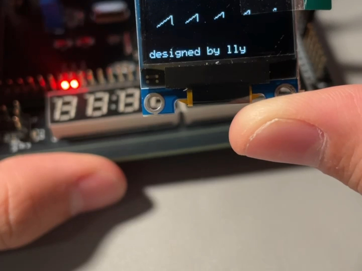 Stm32 DAC波形输出及波形显示
