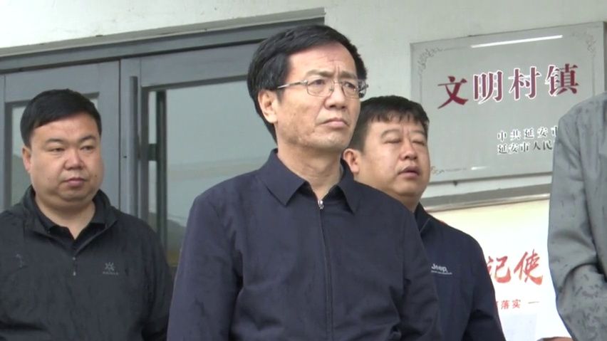 甘泉县人大来我县考察学习人大代表工作站建设工作