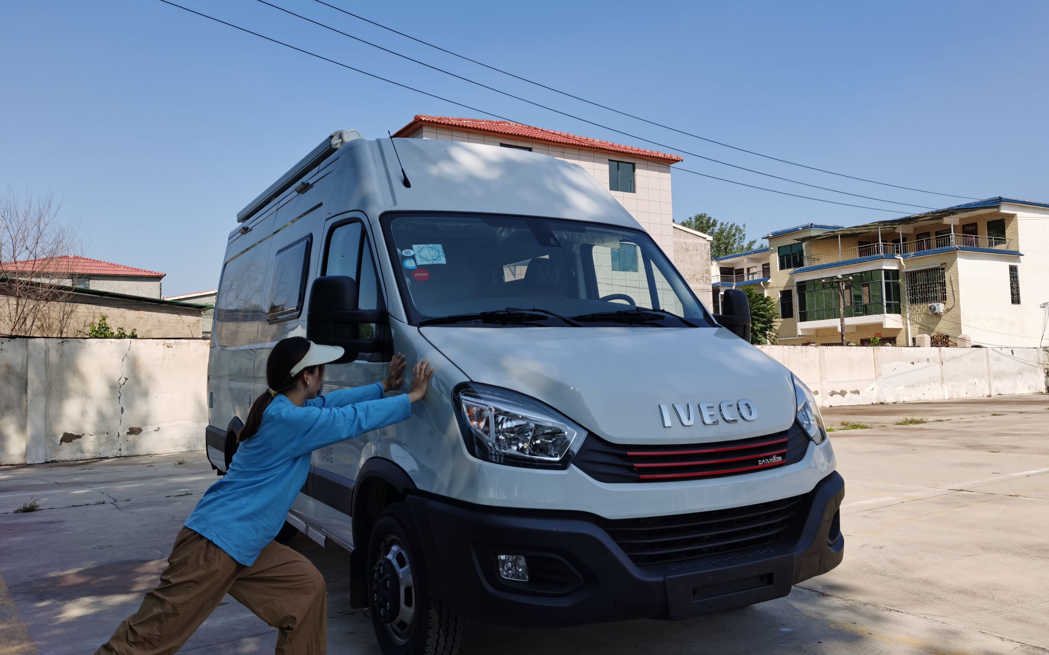 依维柯B型房车!无中门款!布局透!配置高!美式风格!动力强!