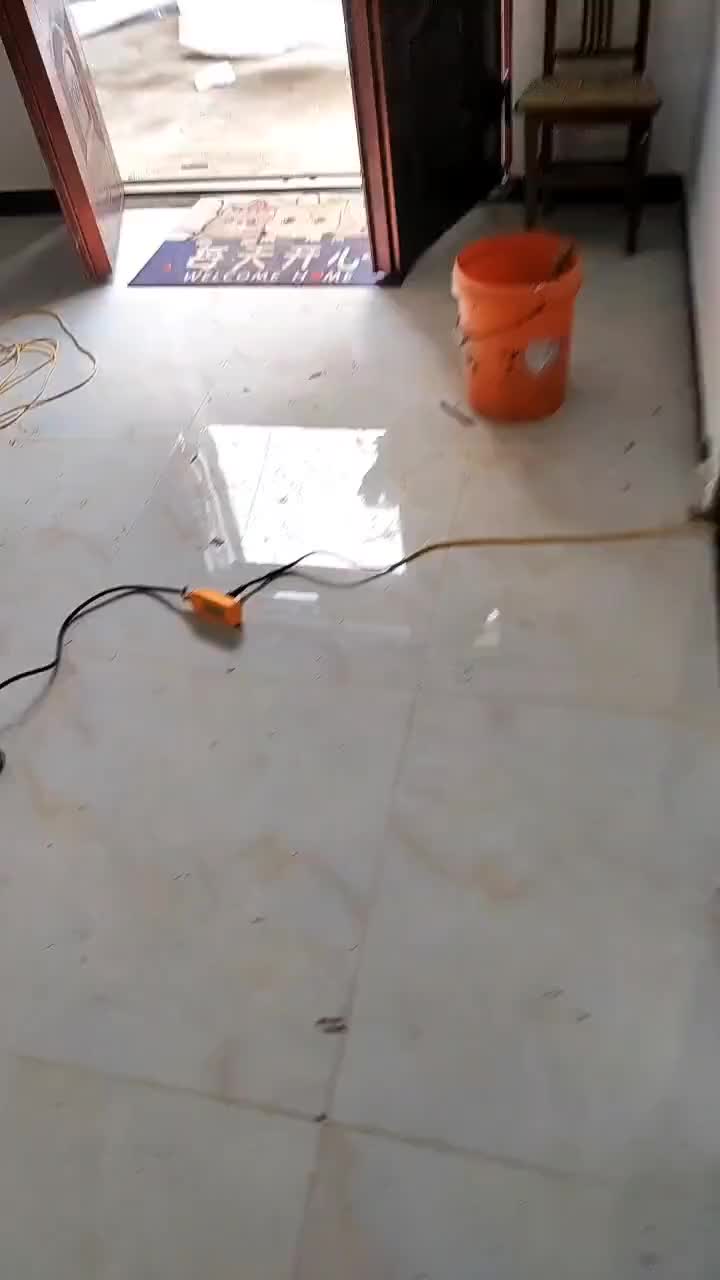 西安王师傅旧房装修公司,门窗安装施工现场实拍