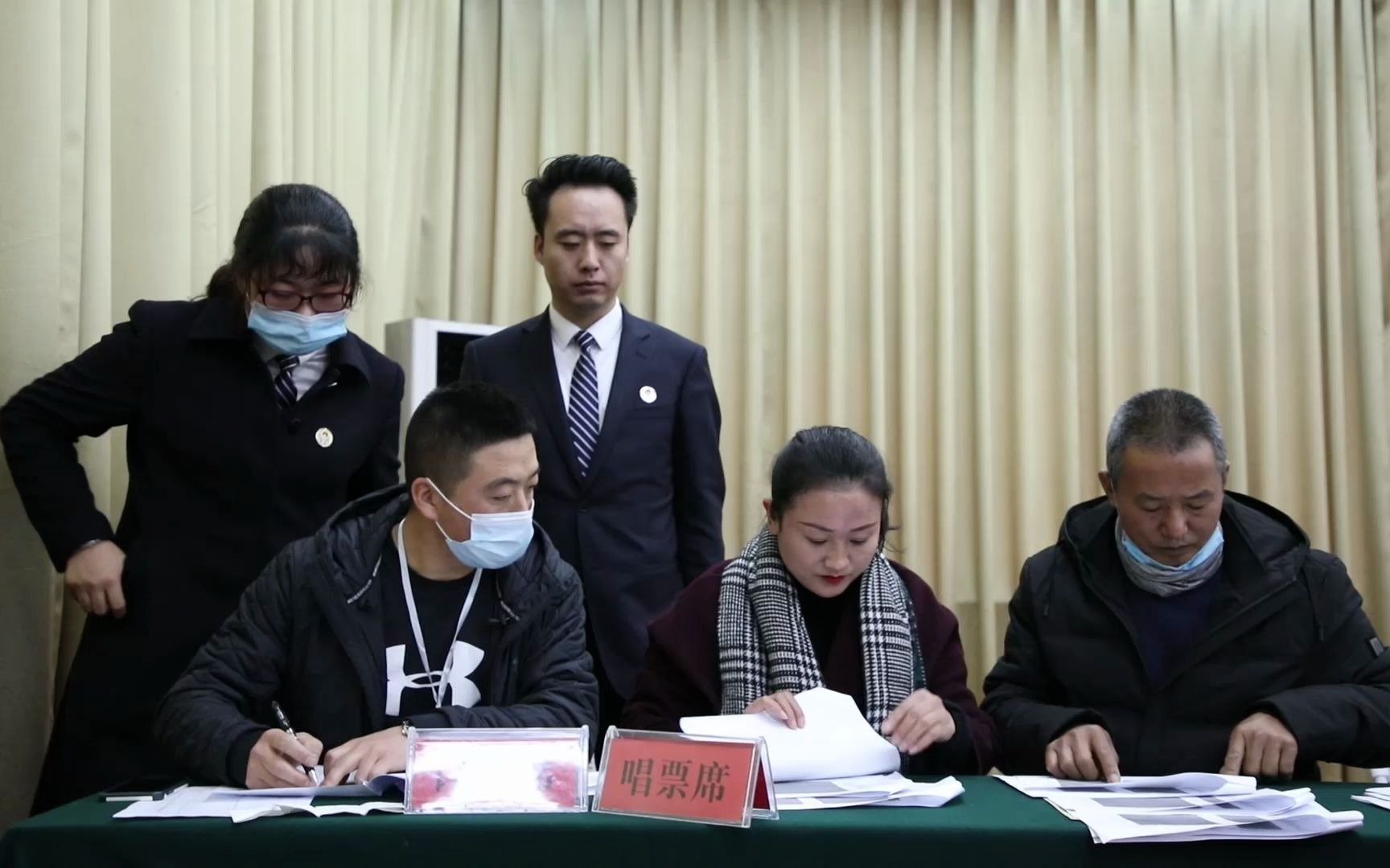 现场选出了41名云南省工艺美术大师,第四届云南省工艺美术大师选树...