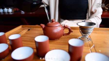 旅游与文化学院“酒店管理”专业宣传片(她和她的茶杯 学生版)