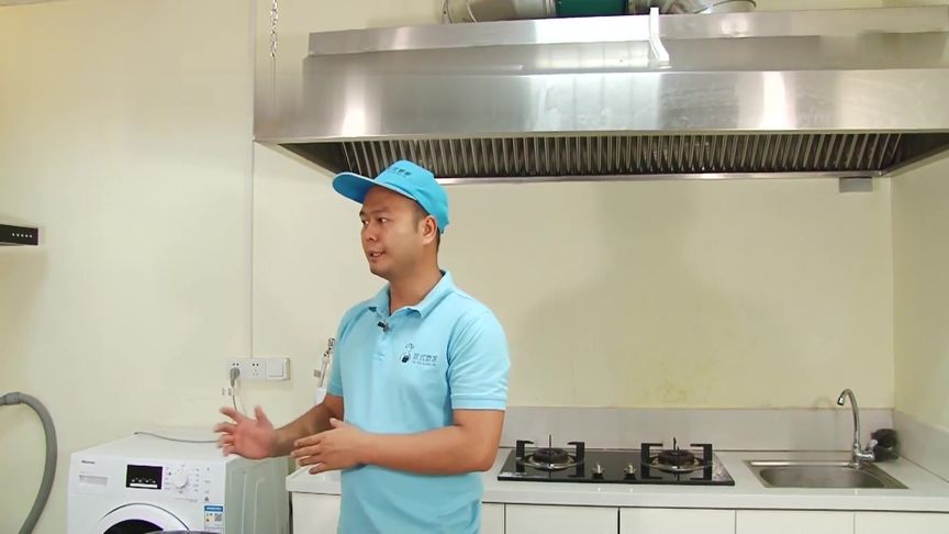酒店饭店大型油烟机如何清洗?家电清洗师傅现场讲解内部结构原理