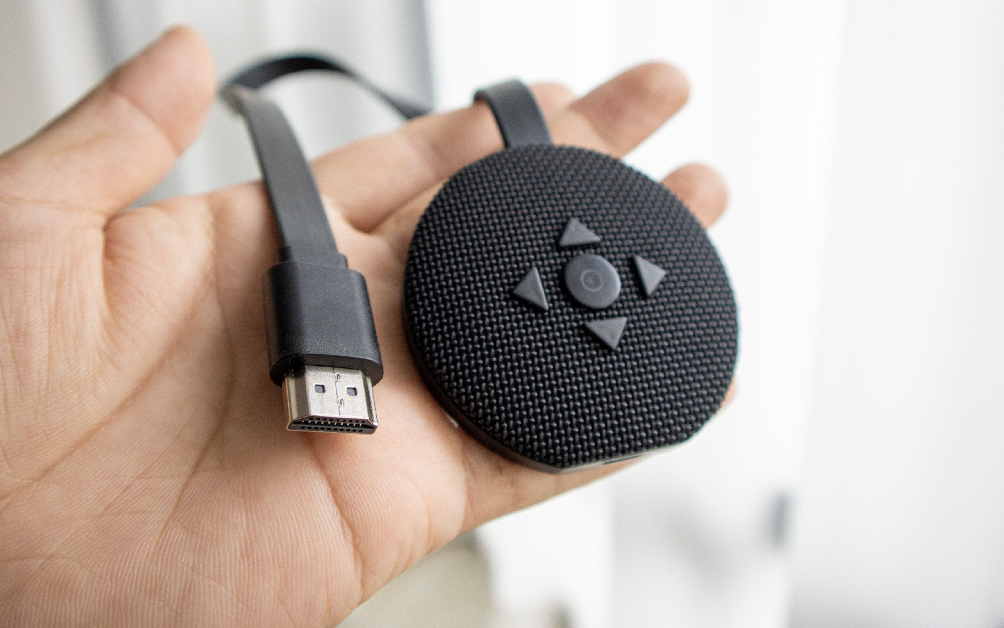 EZCast G22E智能无线投屏器:99元唤醒吃灰的电视机